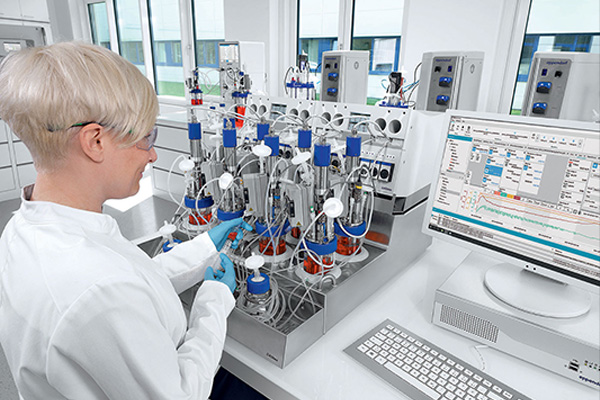 optimizing-cell-and-gene-therapy-workflows